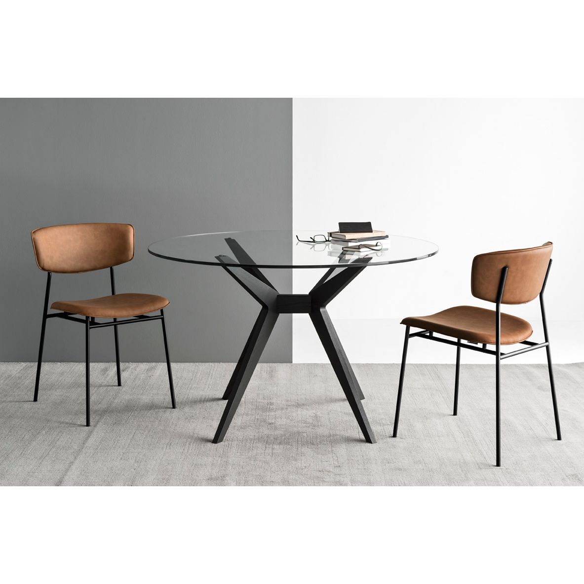 Kent Round Dining Table – Voyager Interiors